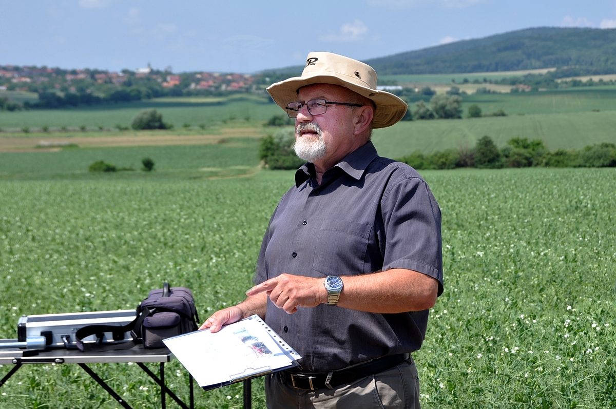 Všetko najlepšie do ďalších rokov, pán profesor Rataj! - Poľnohospodár